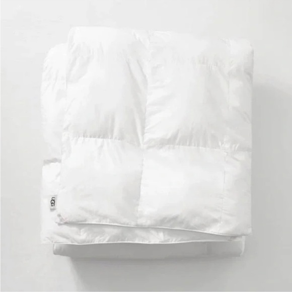 UGG | Bedding | Ugg Devon Down Alternative Quilted King Comforter | Poshmark